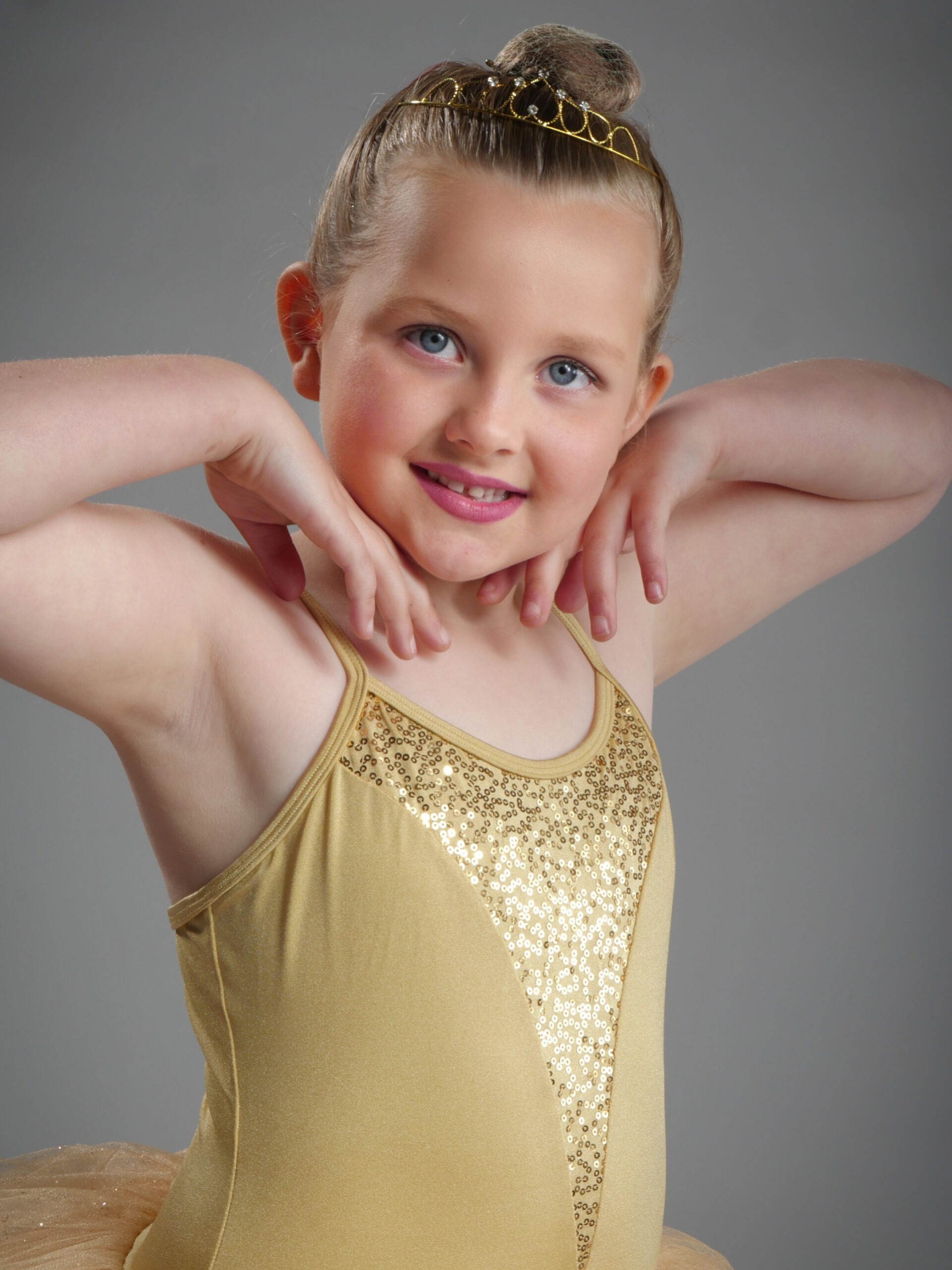 - PYRAMID PHOTOGRAPHY